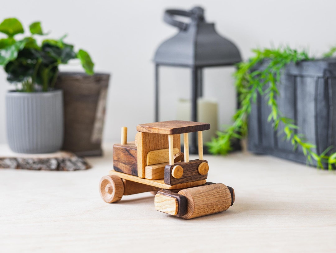Wooden Toy Asphalt Paver Machine - Etsy