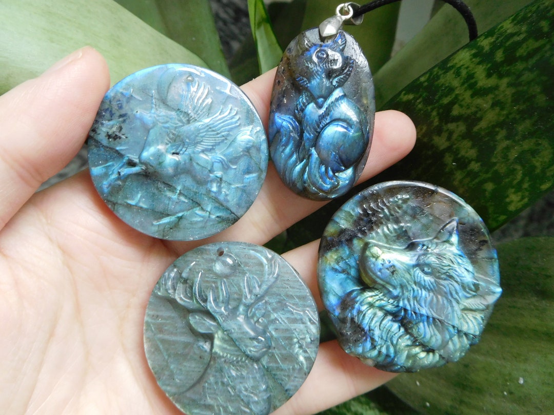 Handcrafted Wolf Head. Gemstone Wolf. Labradorite Wolf. Wolf Necklace ...