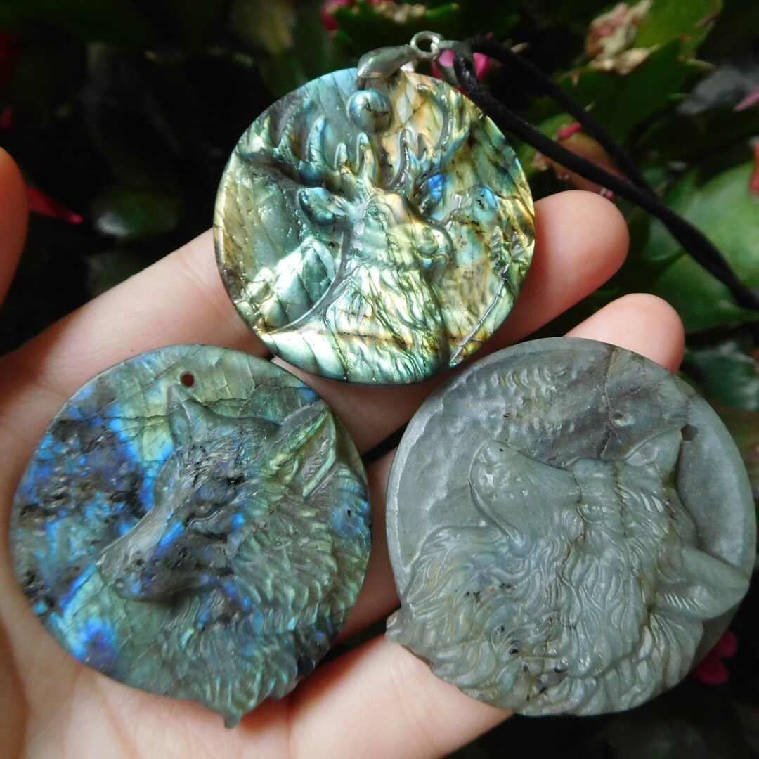 Carve Wolf Head. Labradorite Wolf. Labradorite Necklace. Carve Gemstone ...