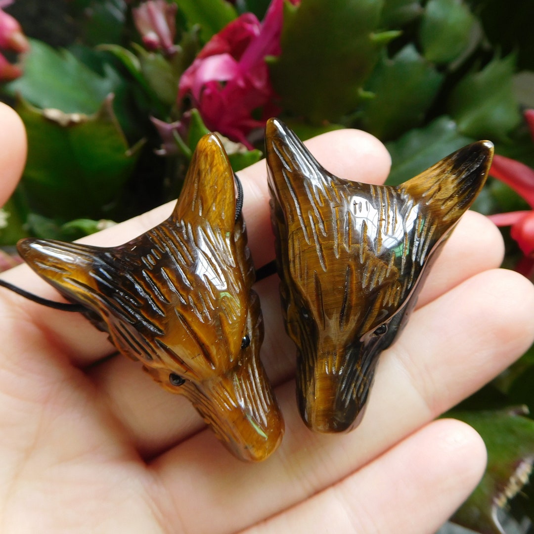 Carve Gemstone Wolf Head. Carved Wolf Pendant. Gemstone Craft Wolf ...