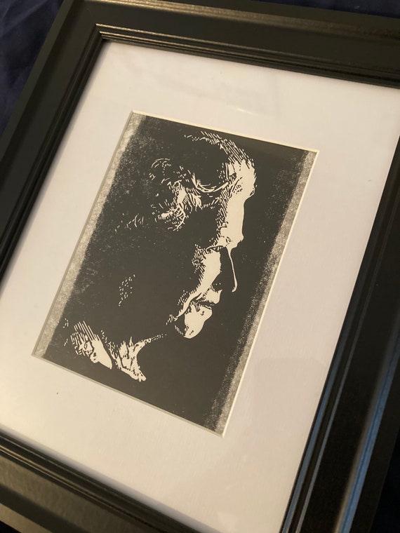 Queen Elizabeth II: Hand Carved and Hand Printed Portrait of - Etsy