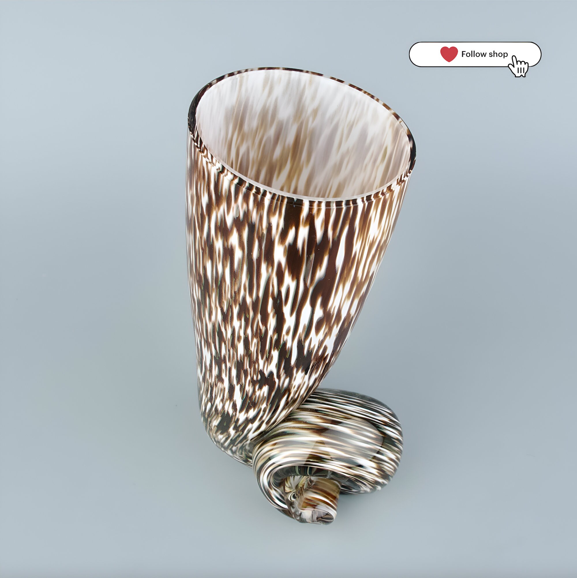 GLASS SHELL VASE Wedgwood Glass Tortoiseshell Snail Shell Sculpture ...