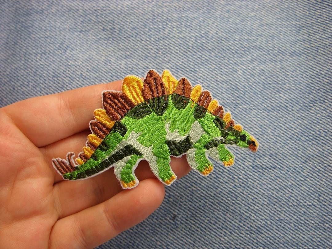 Jurassic Park Dinosaur Patch Iron On, Stegosaurus Dinosaur Embroidery Patches for Jackets ...