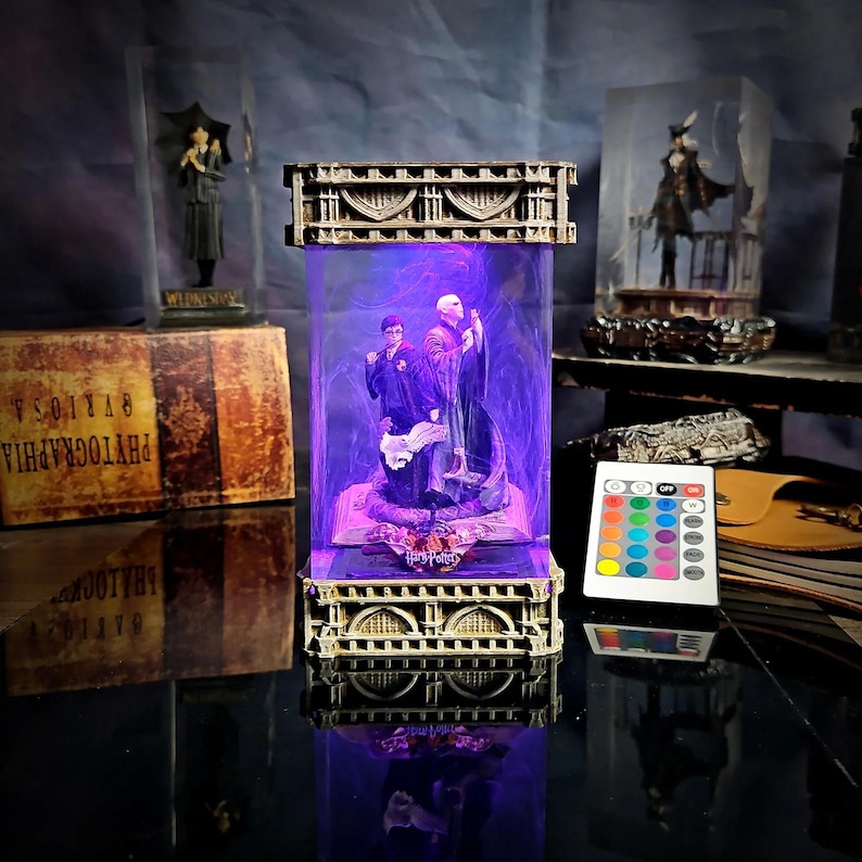 Harry Potter & Lord Voldemort Resin Lamp Resin Epoxy Lamp, Handmade ...