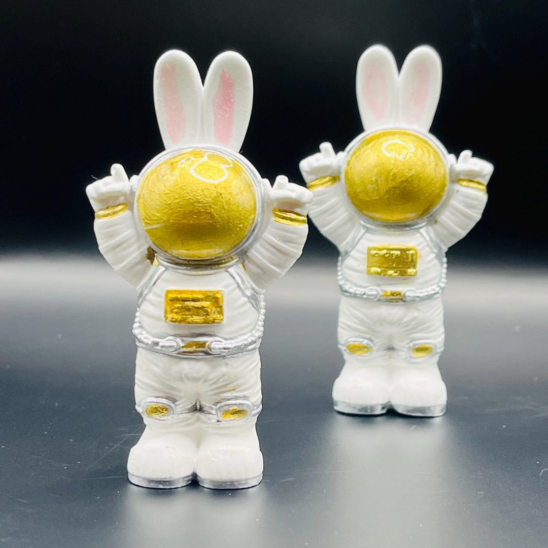 Astronaut Figure, Astronaut Figurine, Spaceman Figure, Desk Buddy, Gift ...