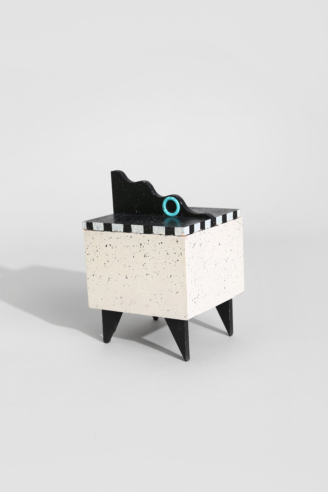 Hollis Fingold, Memphis Jewelry Box - Etsy