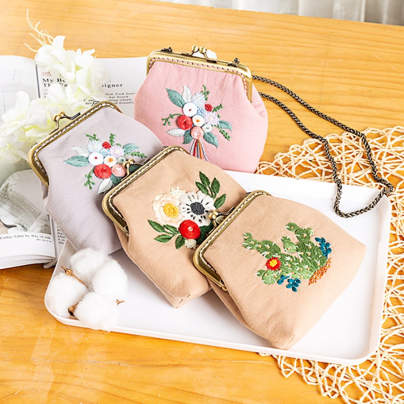 DIY Embroidered Coin Purse - Etsy