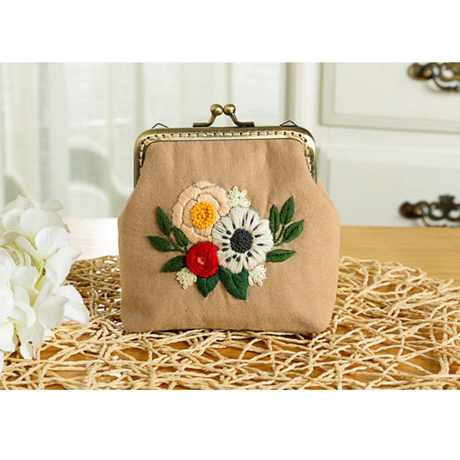 DIY Embroidered Coin Purse - Etsy
