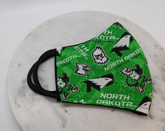 Hawks Face Mask - Etsy