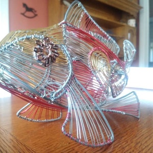 Goldfish Wire Sculpture (made to Order, Customizable) - Etsy