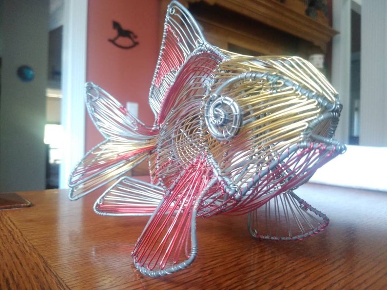 Goldfish Wire Sculpture (made to Order, Customizable) - Etsy