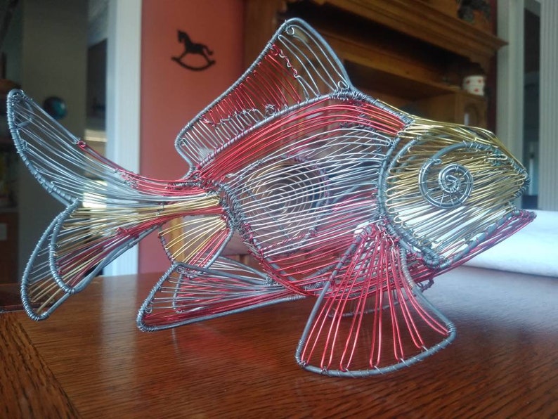 Goldfish Wire Sculpture (made to Order, Customizable) - Etsy