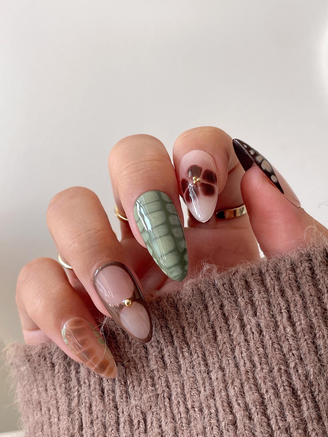 OAKLEY | Nature Theme Croc Press on Nails | French Croc Nails | Brown ...