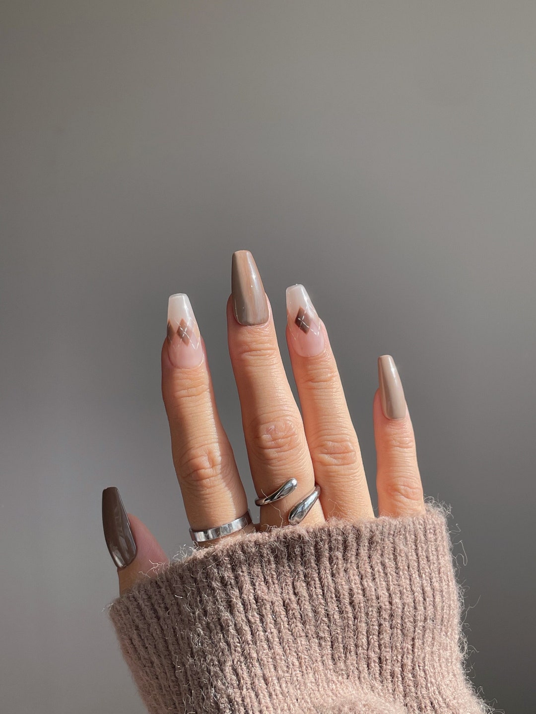 JUNIPER | Argyle Sweater Press on Nails | Sweater Weather Nails | Brown ...