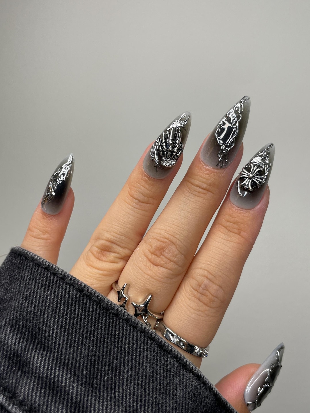LILITH | Gothic Chrome Press on Nails | Witchy Black Aura Nails ...