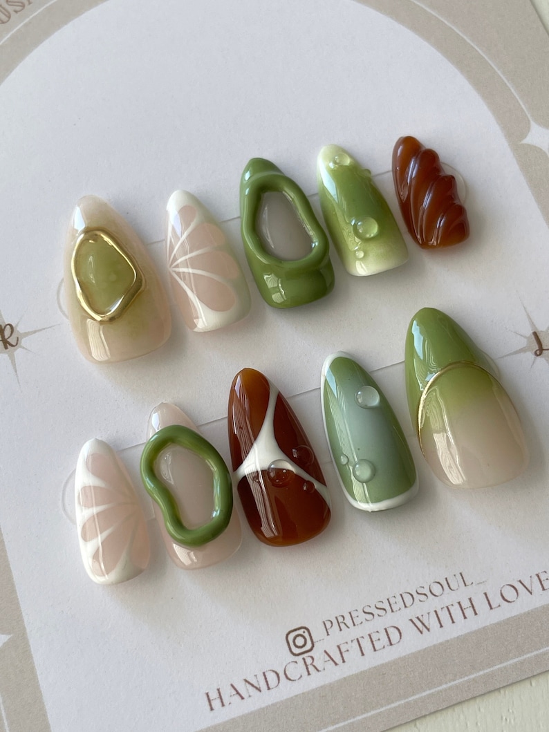 FREYA | Y2K Graffiti Press on Nails | Lily Pad Nails | Abstract Green ...