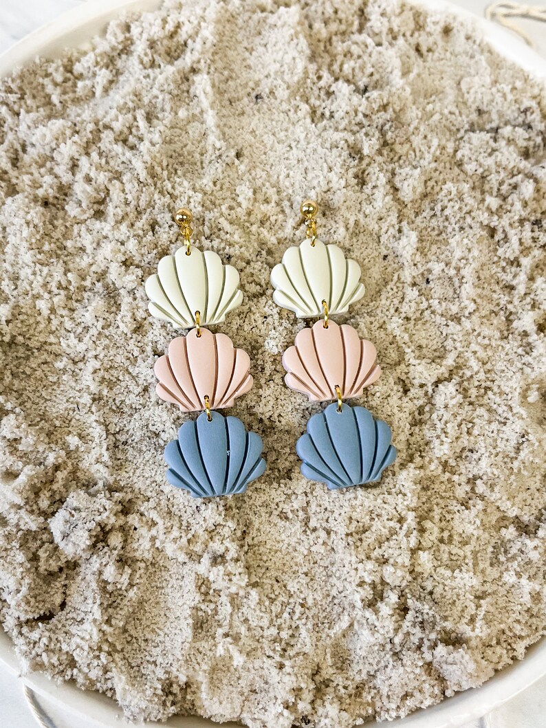 Tri-colored Seashells - Etsy