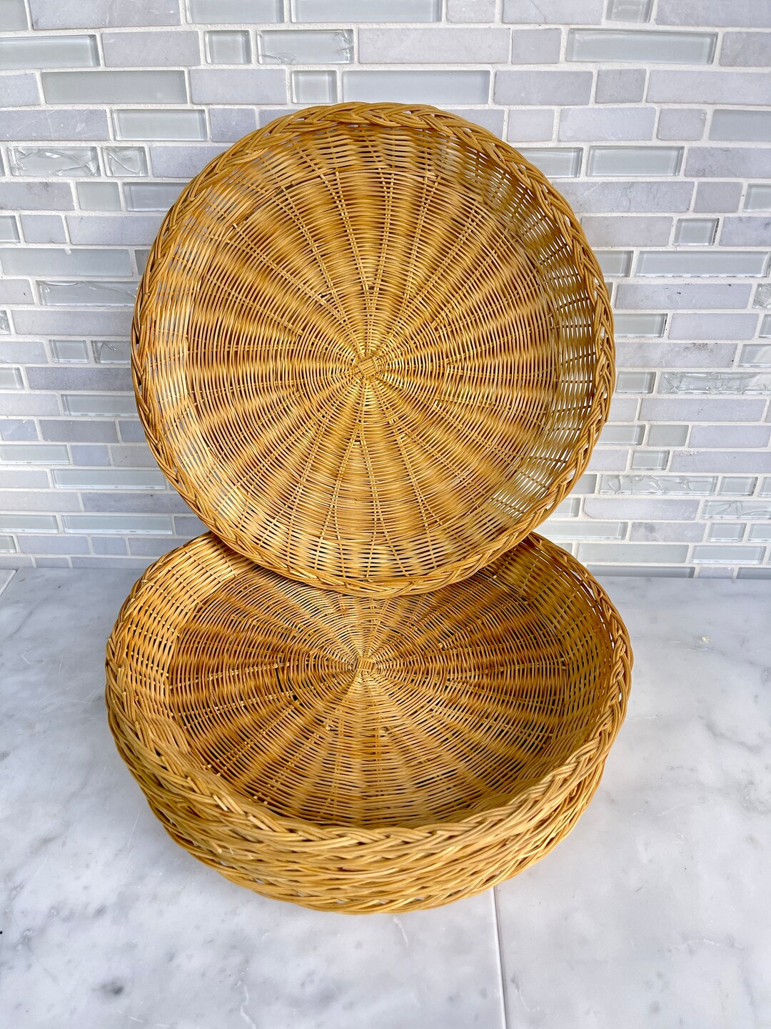 Wicker Paper Plate Holders Set of 4 Vintage Paper Plate Support Wicker ...