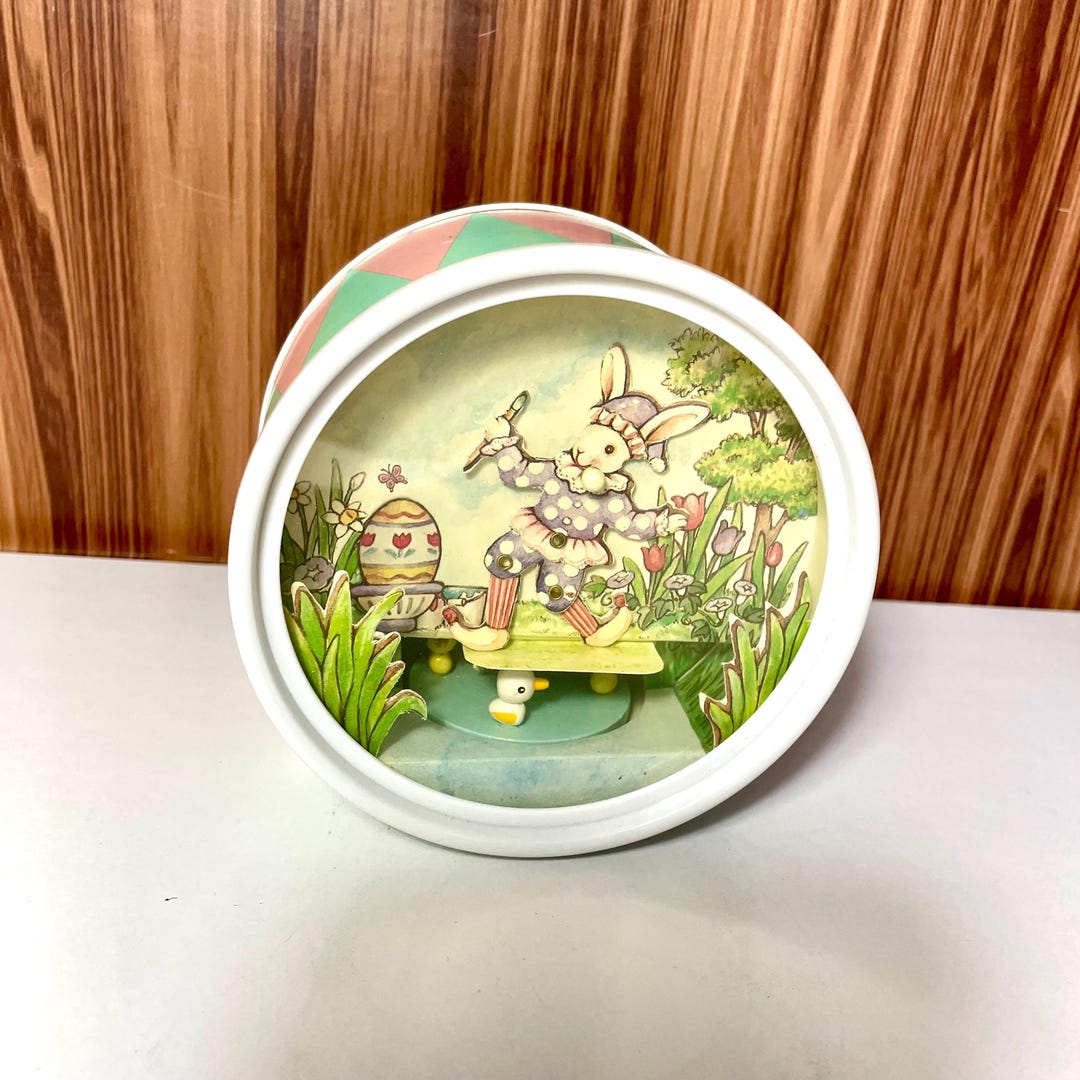 Vintage Enesco Wind-up Dancing Bunny Music Box - Etsy