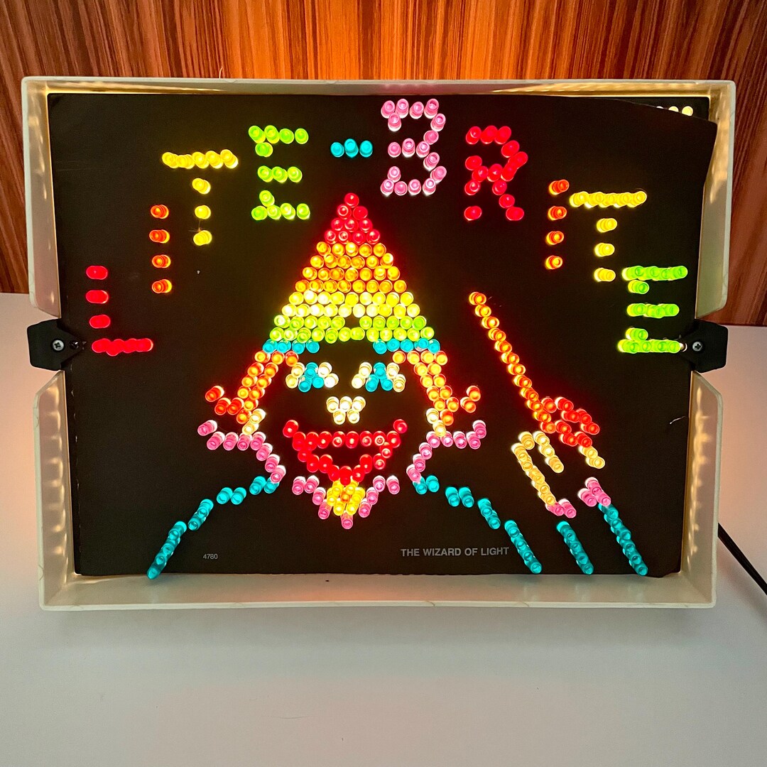 Vintage Lite-brite W/original Box, Pegs, Papers & Instructions WORKS - Etsy