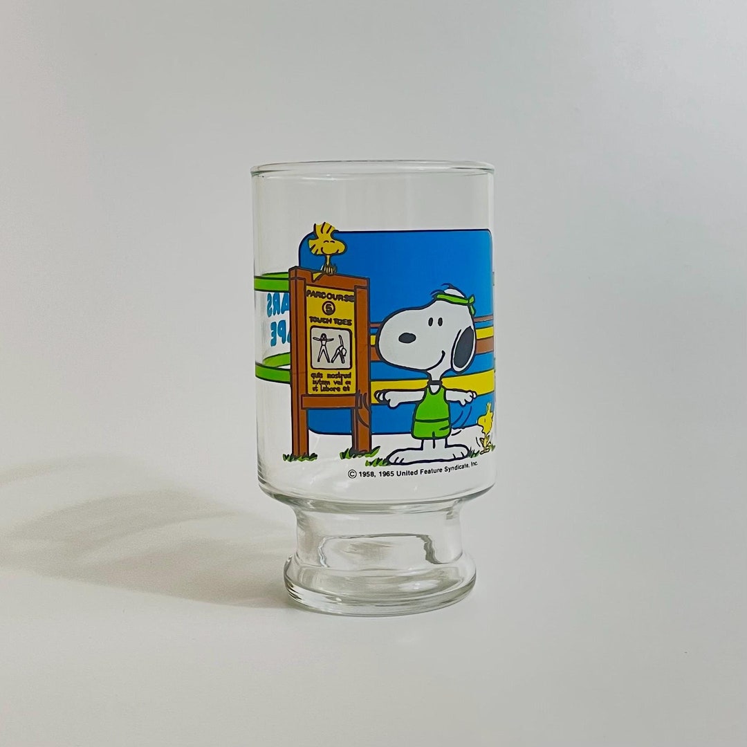 1965 Snoopy Drinking Glass, Oversized Cup, Collectible, Vintage Peanuts ...