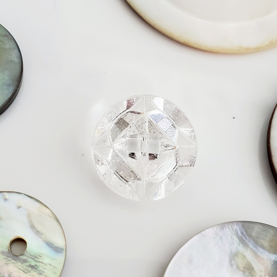 VINTAGE BUTTONS 6 Beautiful Button Stack various Sizes | Etsy