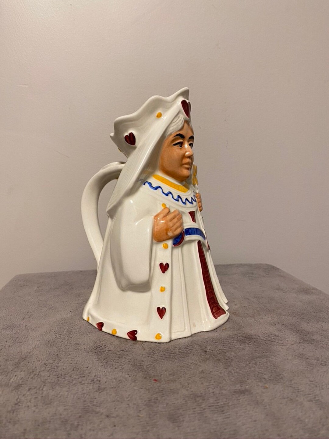 Vintage H.J. Woods Queen of Hearts Toby Pitcher, Pack of Cards Series ...