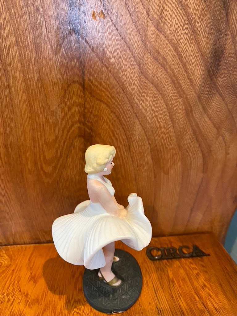 Marilyn Monroe, Seven Year Itch, Figurine Royal Orleans, FREE SHIPPING ...