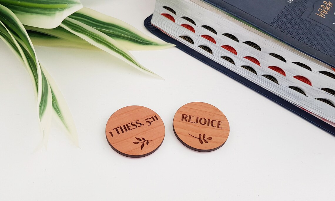 Personalized Wooden Magnets, Memo Magnets, Name Magnets, Fridge Magnets ...