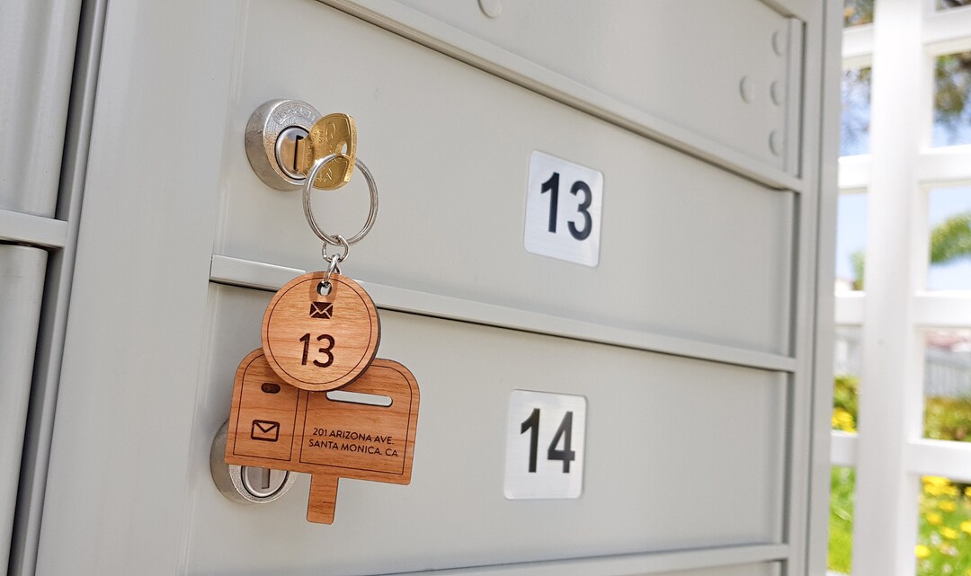 Personalized Mailbox Key Chain, New Home Gift, Mailbox Keychain, Mail ...