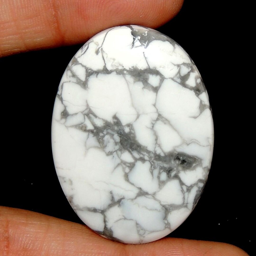 Raw White Howlite Stone: Oval Gemstone Crystal (43x31x6 MM, 74 Ct.) - Etsy