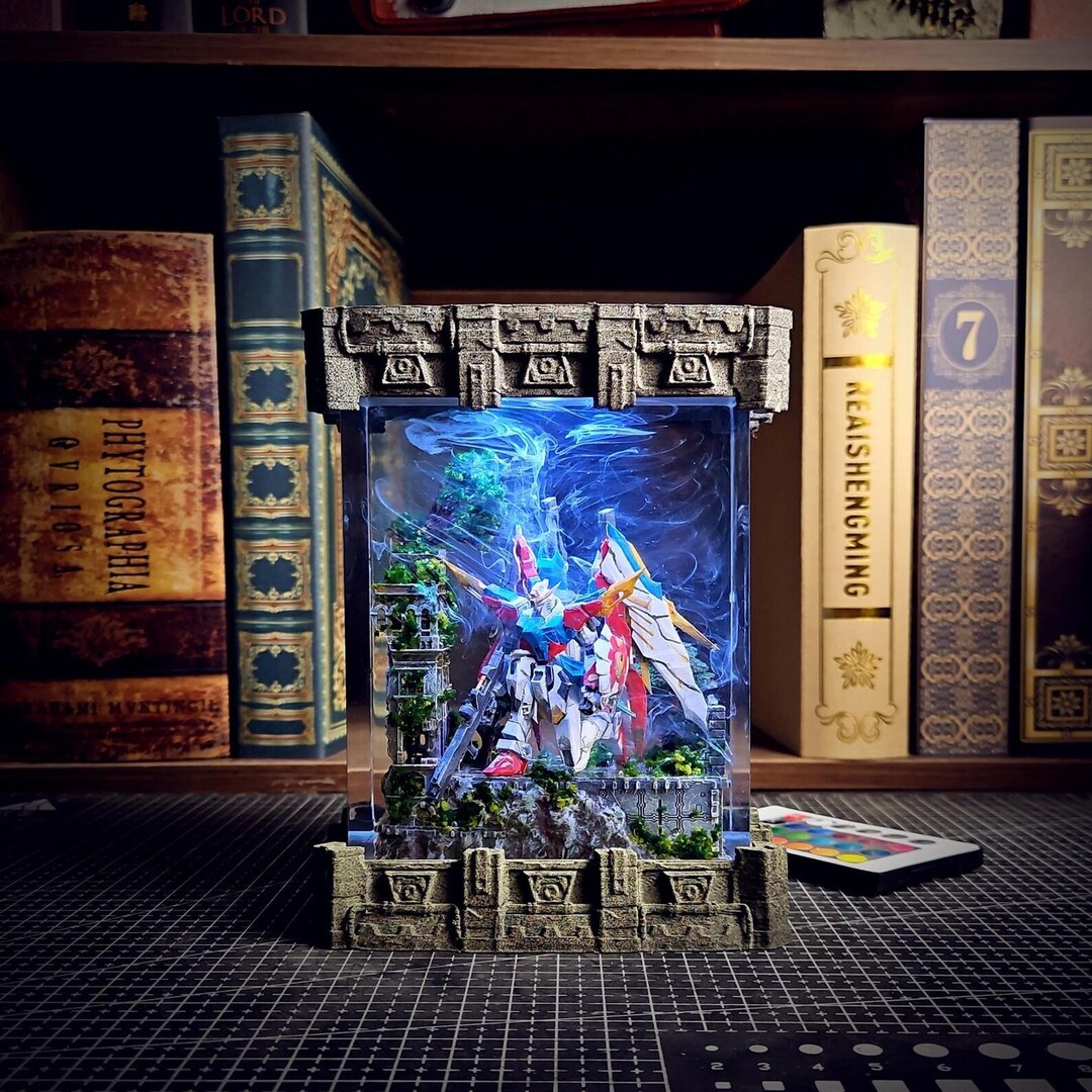 Destiny Gundam Resin Lamp, ZGMF‑X42S LED Diorama Night Light, Ancient ...