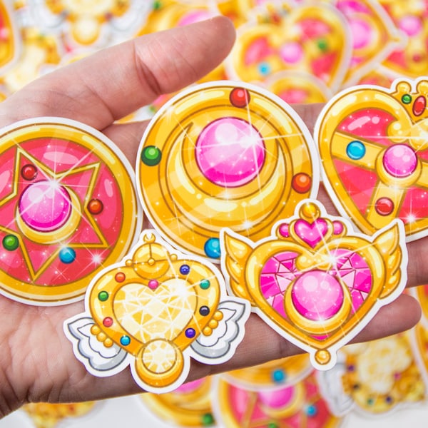 Sailor Moon Brooch - Etsy