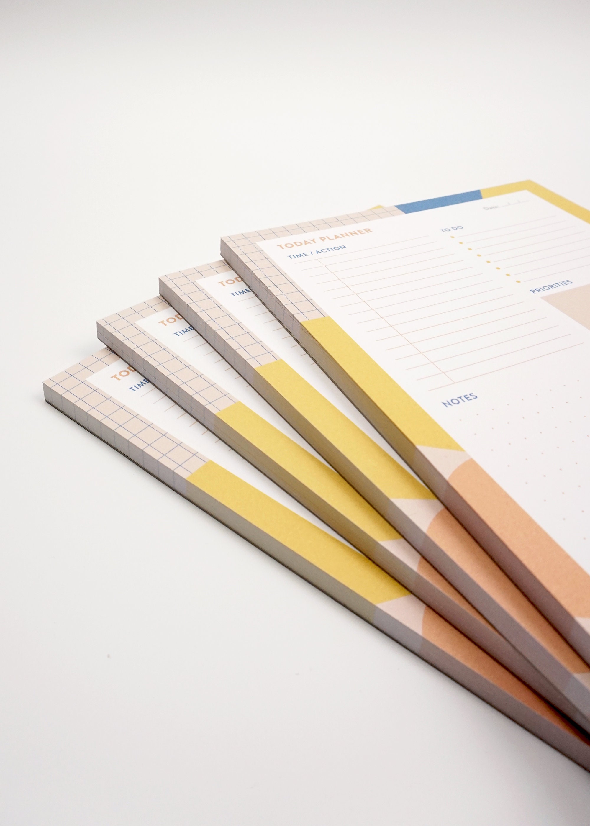 Daily Planner Pad / A5 / Undated Planner / Pinky - Etsy