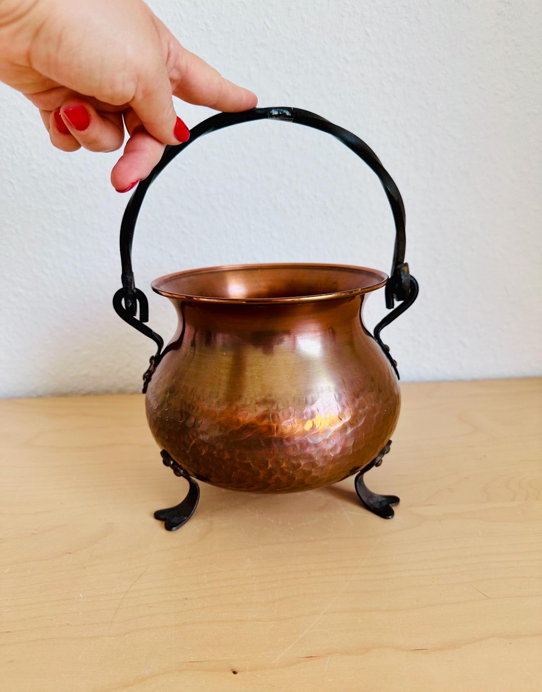 Large Vintage Copper Cauldron With Wrought Iron Handle and Feet ...