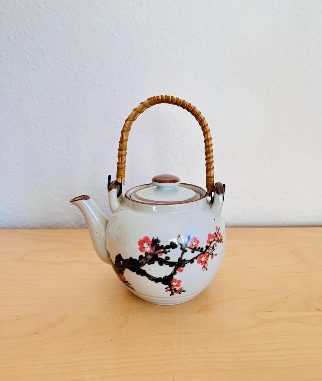 Vintage Teapot With Rattan Handle & Floral Décor Japandi-style Teapot ...