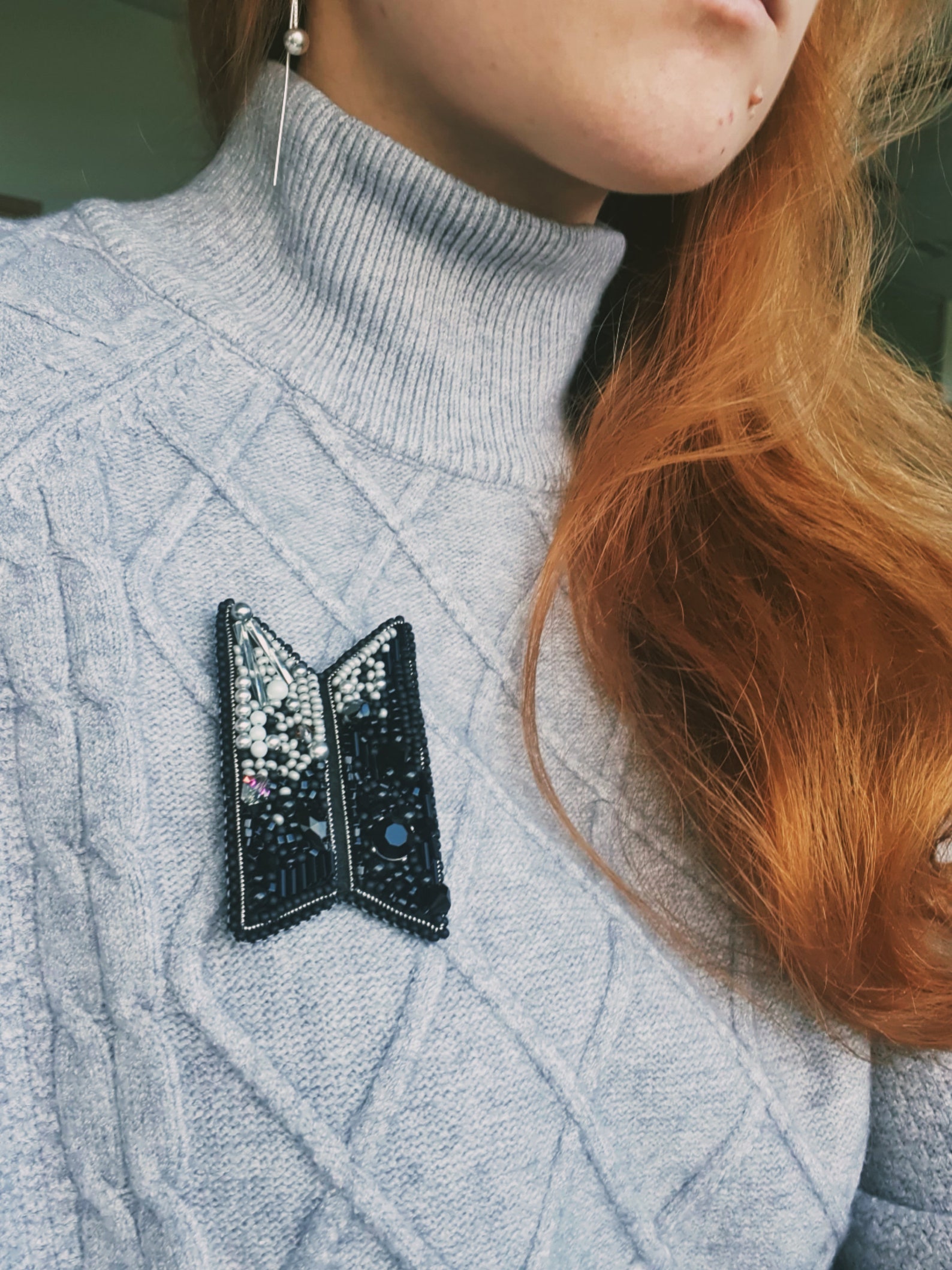 Handmade BTS Logo Seed Beaded Brooch BTS Army Pin in Black and Purple ...