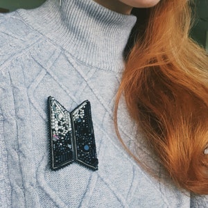 Handmade BTS Logo Seed Beaded Brooch | BTS Army Pin in Black and Purple ...
