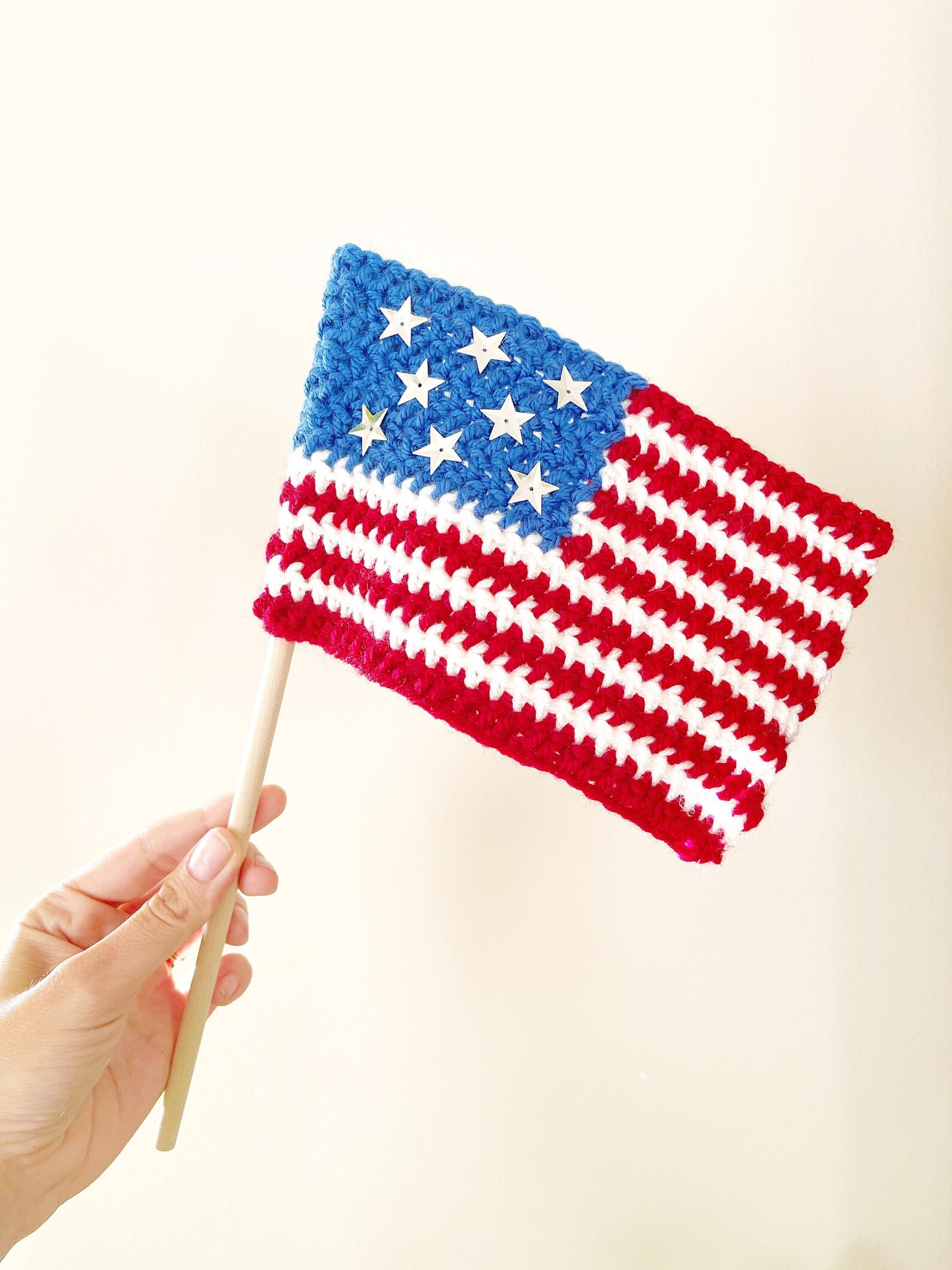 Crochet American Flag on a Pole Tutorial Pattern American Flag Crochet ...