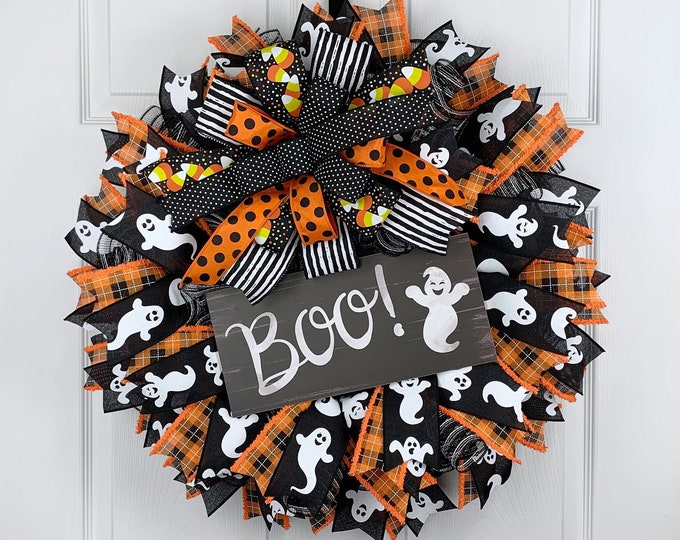Halloween Boo Ghost Wreath for Front Door, Cute Ghost Decor, Fall Porch ...