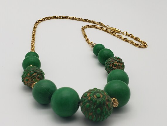 Vintage Forest Green Beaded Gold Chain Necklace, Vivi… - Gem