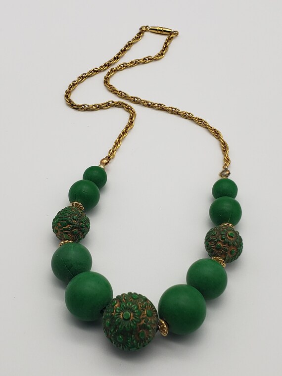 Vintage Forest Green Beaded Gold Chain Necklace, Vivi… - Gem