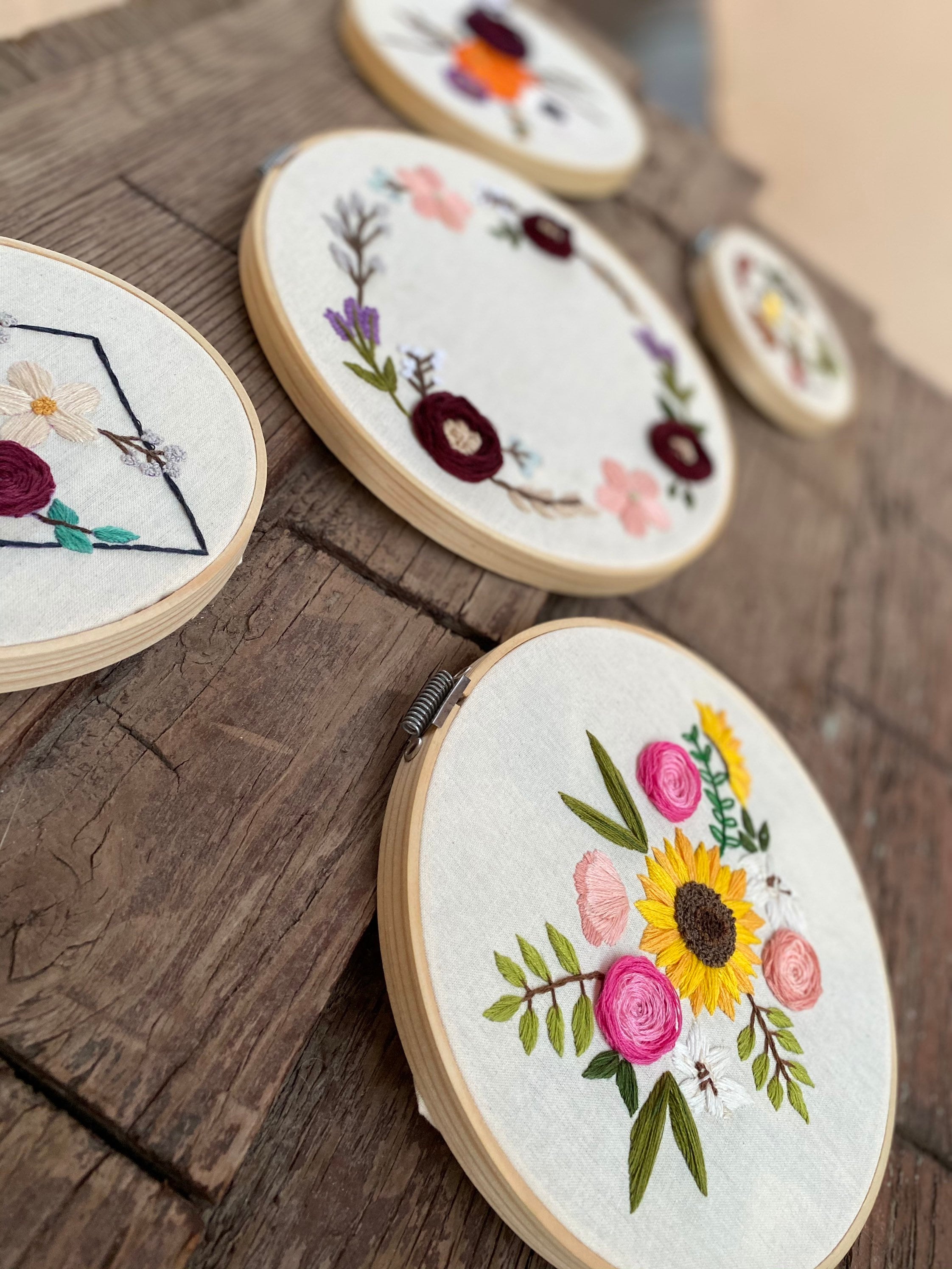 Floral Wreath Embroidery Pattern, Modern Embroidery Design, PDF Pattern ...