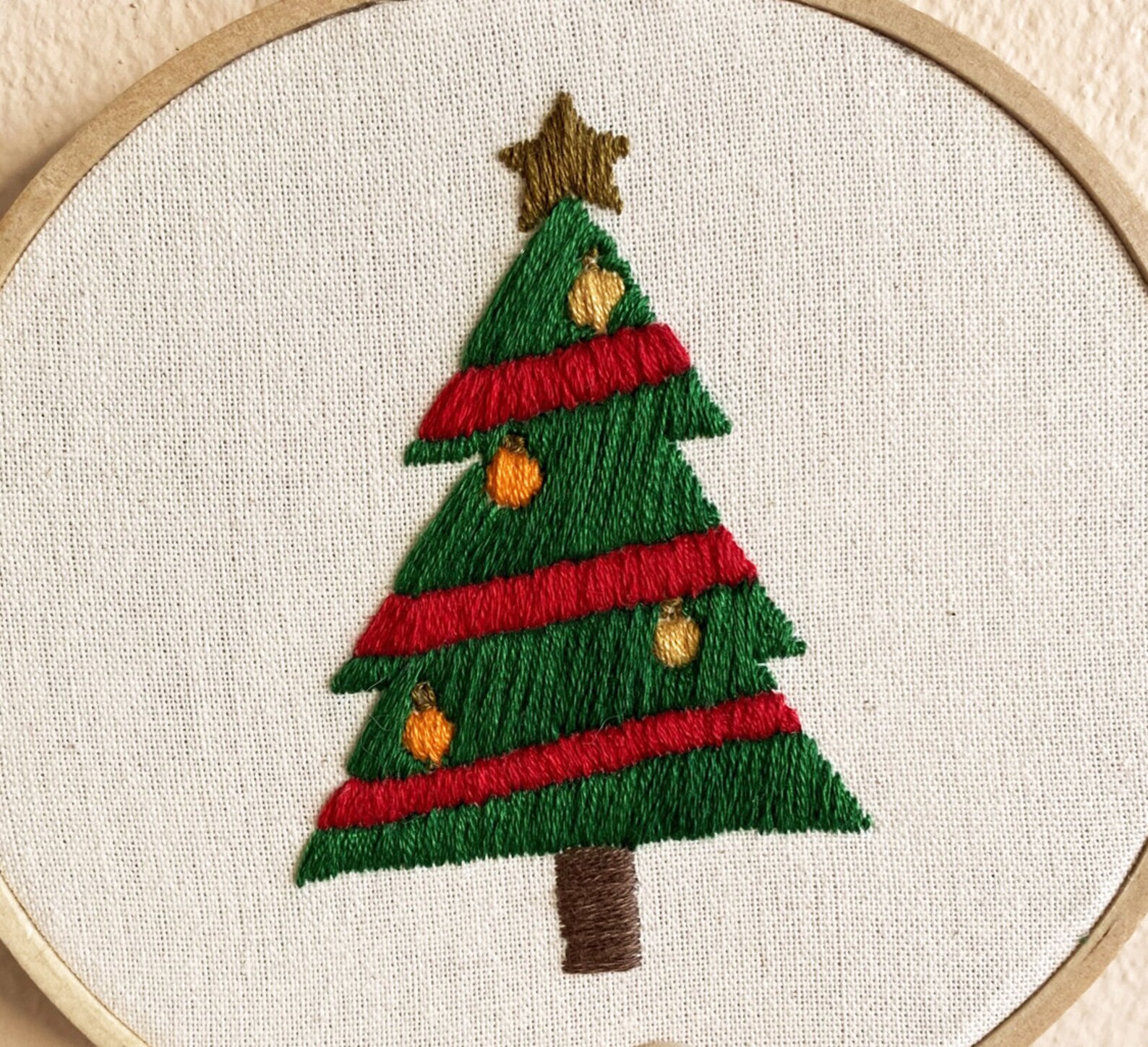 Christmas Tree Embroidery Pattern, Holiday Embroidery Design, Hand ...