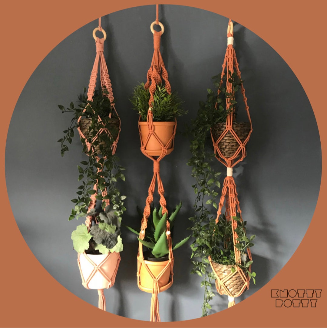 Double Plant Hanger. Double Plant Pot Hanging Planter in Monochrome ...