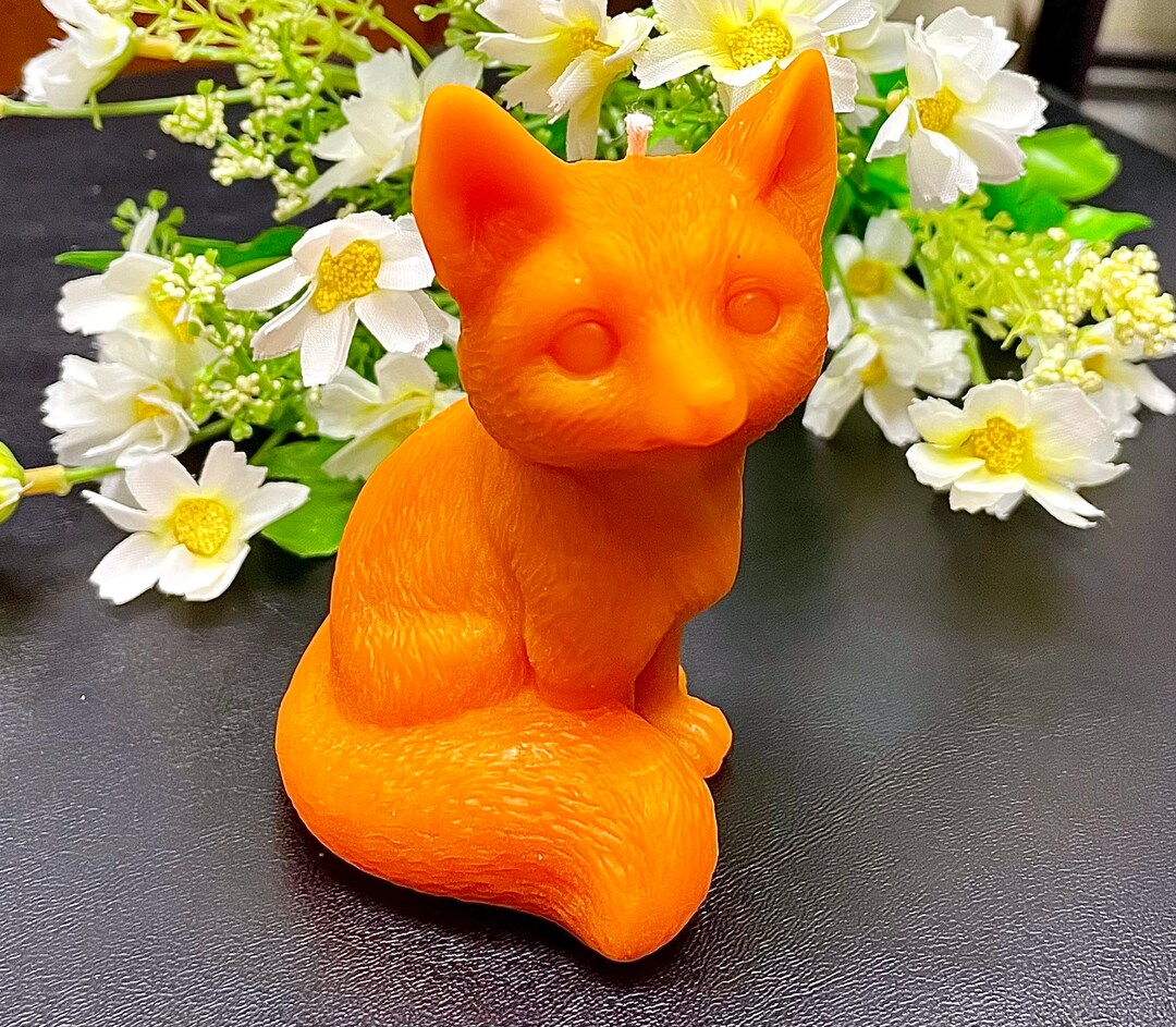 Pure Beeswax Fox Candle - Etsy
