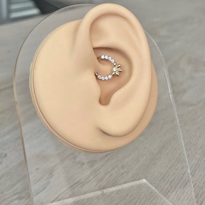 Flower Daith Jewelry 14k Solid Gold 16G Cute Daith Earring Clicker ...