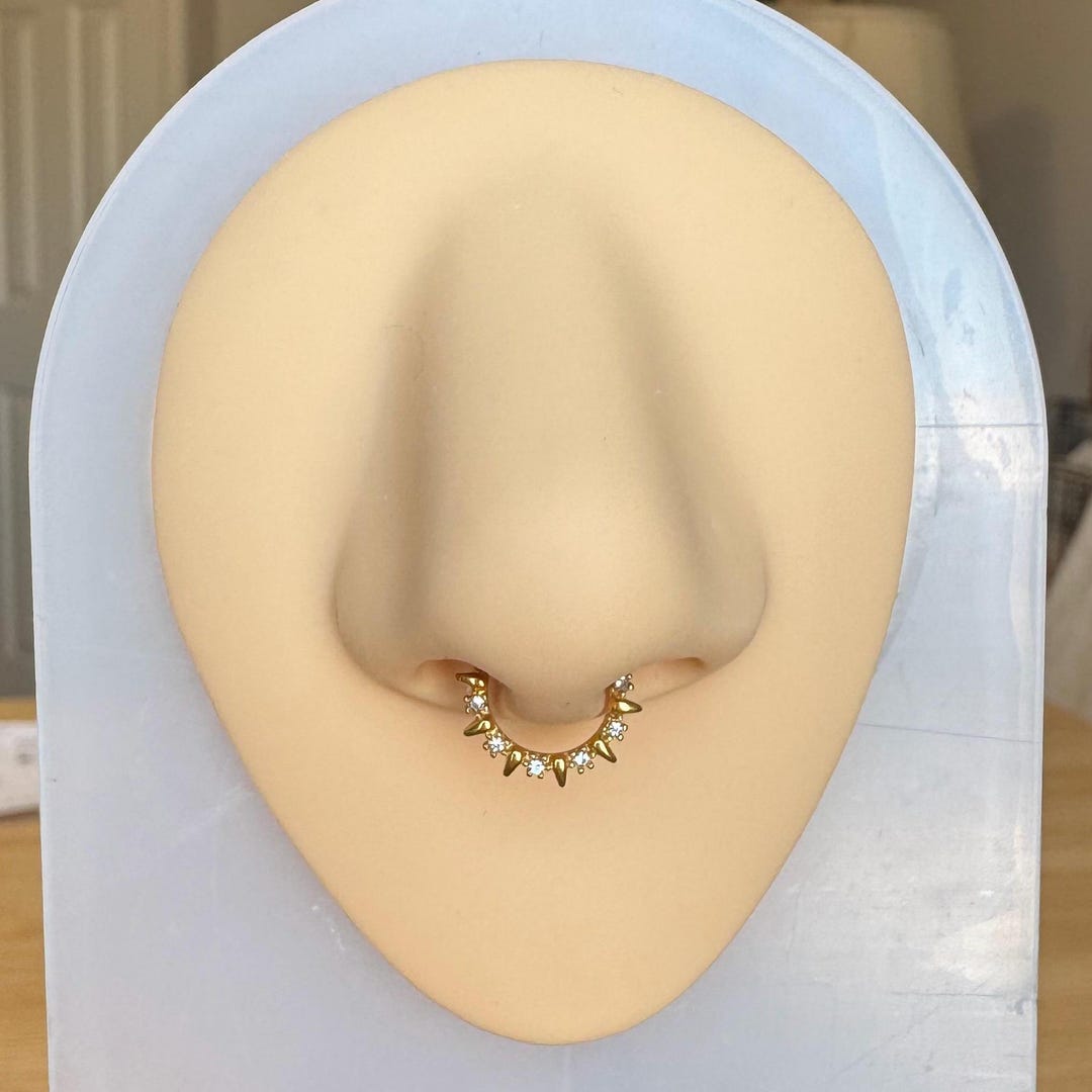 Gold Spike Septum Ring, Cute Septum Piercing, Dainty Septum Clicker ...