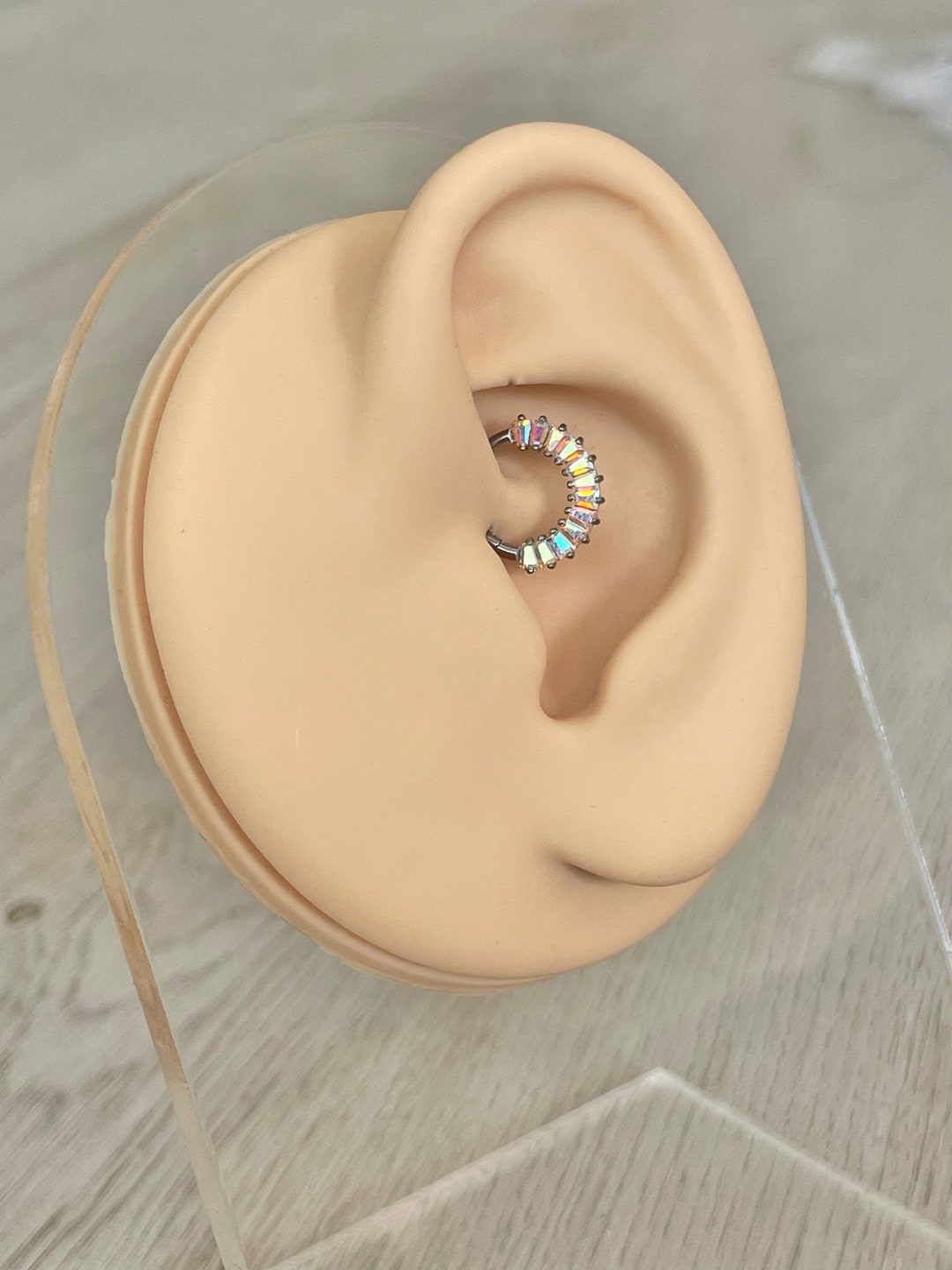 16G Aurora Daith Earring Titanium Clicker 8mm/10mm | CZ Crystal Daith ...