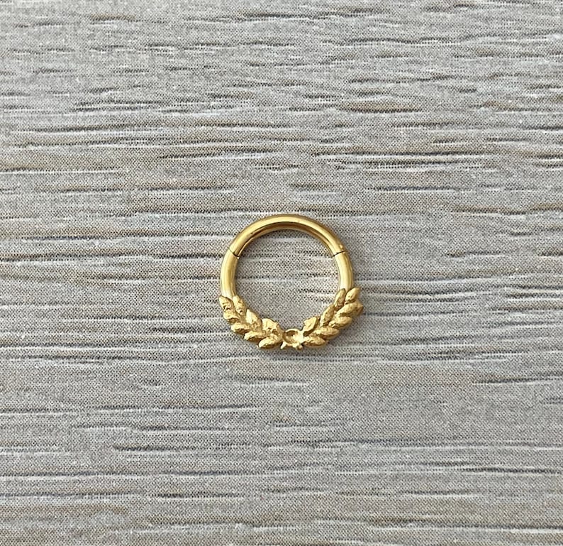 Silver Leaf Septum Ring, Nature Inspired Clicker Hoop, Dainty CZ Leaf ...